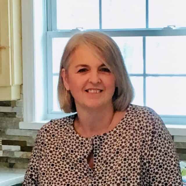 Vanilla Cakelet Recipe | She's Not Cookin'