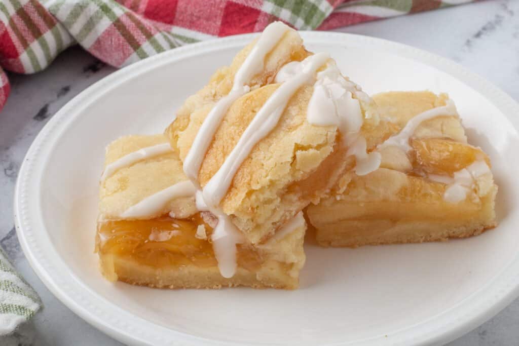 Glazed Apple Pie Bars | She's Not Cookin'
