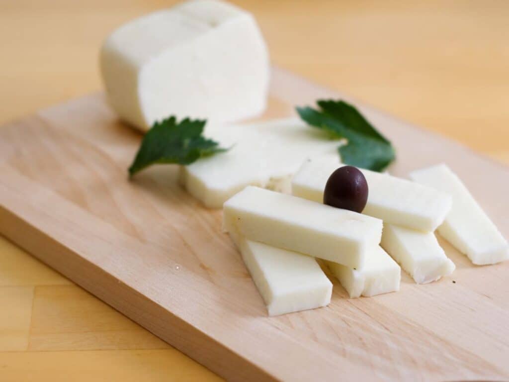 18 Best Feta Cheese Substitutes | She's Not Cookin'