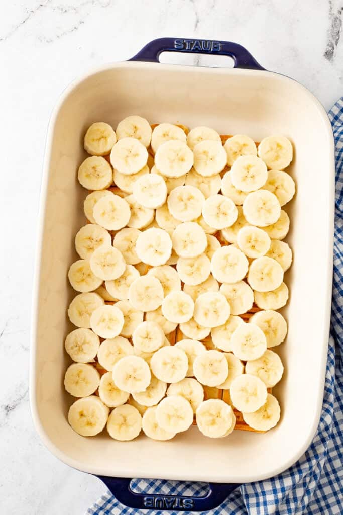 Not Yo' Mama's Banana Pudding (Paula Deen's Recipe) | She's Not Cookin'