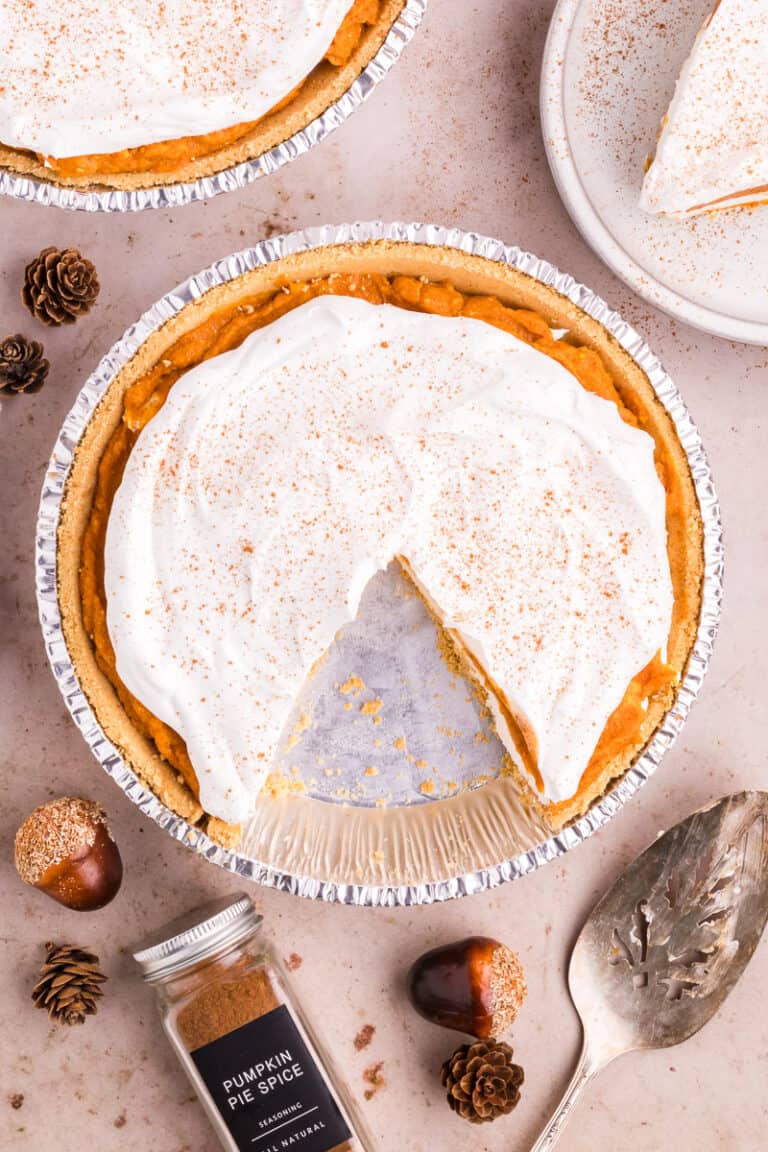 Easy No Bake Pumpkin Pie Recipe (With Cream Cheese) | She's Not Cookin'