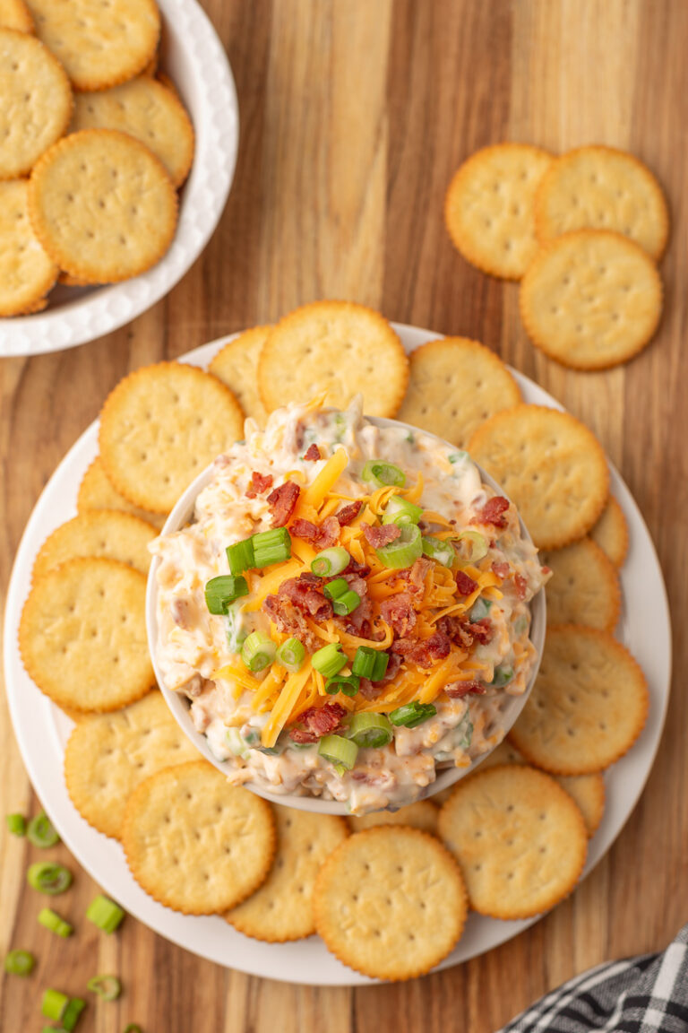 25 Easy Crowd-Pleasing Pool Party Appetizers For Your Next Summer Party ...