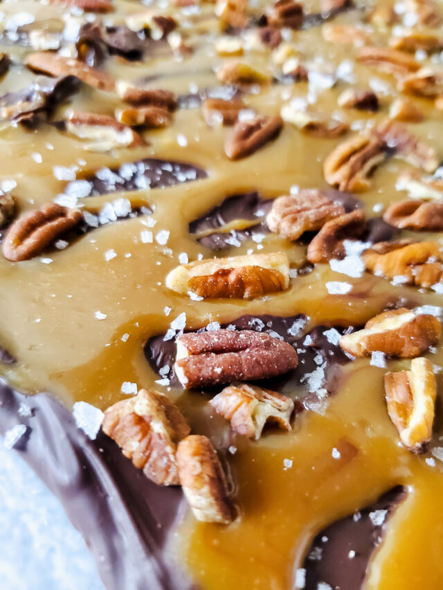 Caramel Chocolate Turtle Bark | She's Not Cookin'