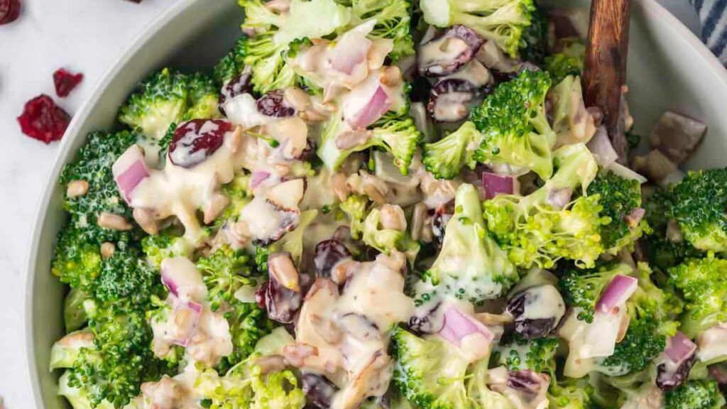 15 Crave-Worthy Lunch Recipes That'll Make Your Coworkers Wish They Had ...