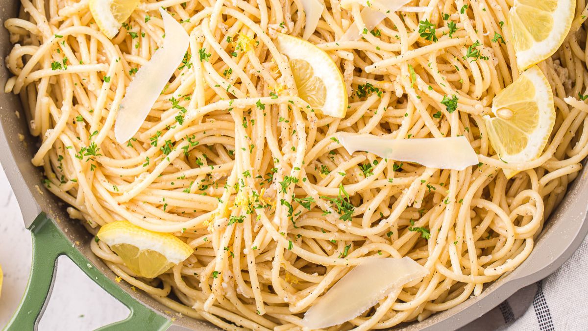 15 Satisfying Pasta Dinners That Take 30 Minutes Or Less To Make | She ...
