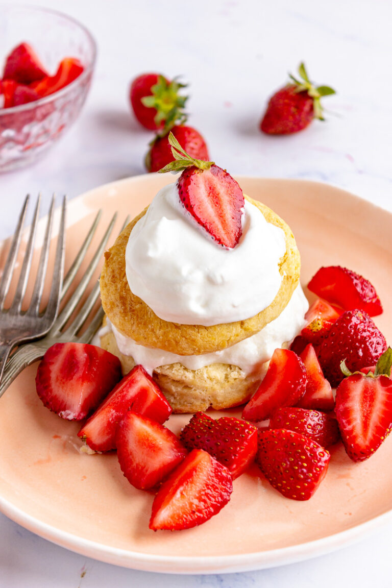 Cheesecake Factory Strawberry Shortcake Copycat | She's Not Cookin'