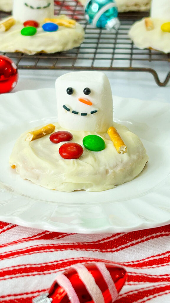 Melted Snowman Peanut Butter Cookies | She's Not Cookin'