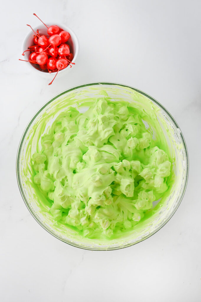 Grinch-Themed Fluff Recipe | She's Not Cookin'