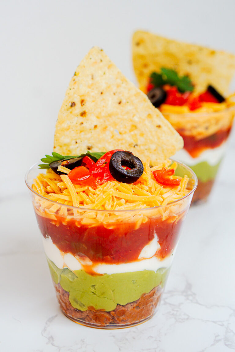 25 Easy Crowd-Pleasing Pool Party Appetizers For Your Next Summer Party ...